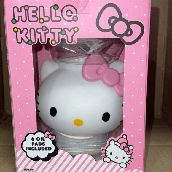 Hello Kitty | Other | Hello Kitty Pink And White Oil Diffuser Fan New ...